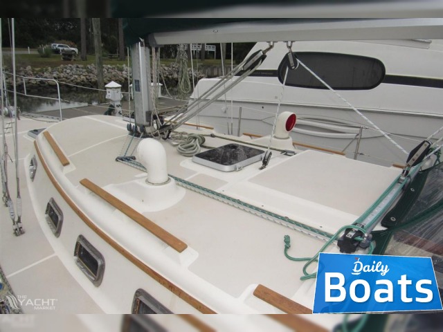 1990 Caliber 33 for sale. View price, photos and Buy 1990 Caliber 33 ...