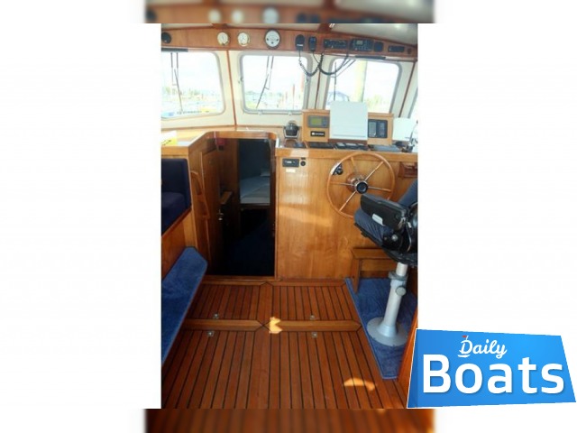 1993 Lochin 33 Cruiser for sale. View price, photos and Buy 1993 Lochin ...