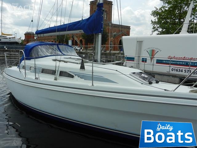 1993 Hunter Channel 32 for sale. View price, photos and Buy 1993 Hunter ...