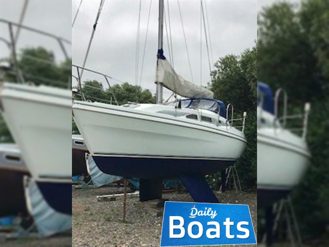 1993 Hunter Channel 32 for sale. View price, photos and Buy 1993 Hunter ...