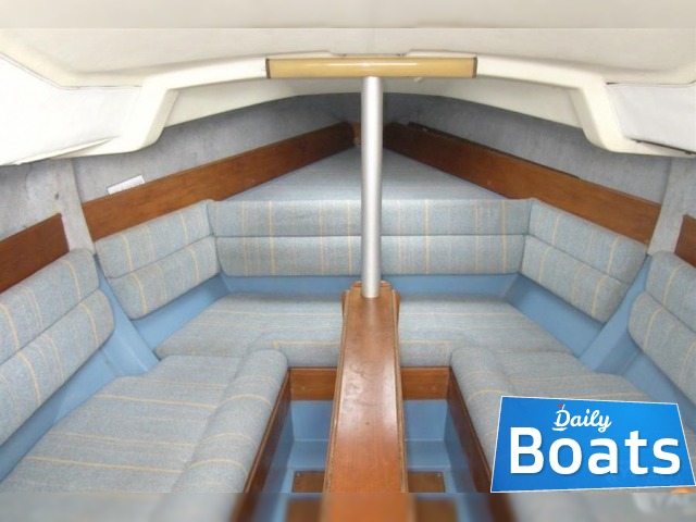 1991 Hunter Horizon 272 for sale. View price, photos and Buy 1991 ...