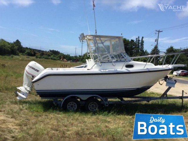 1998 Boston Whaler 21 Conquest for sale. View price, photos and Buy ...