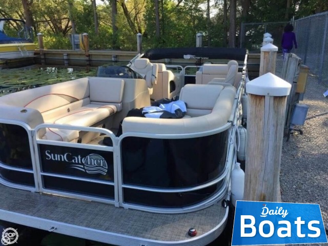Suncatcher v22 ss for sale - Daily Boats