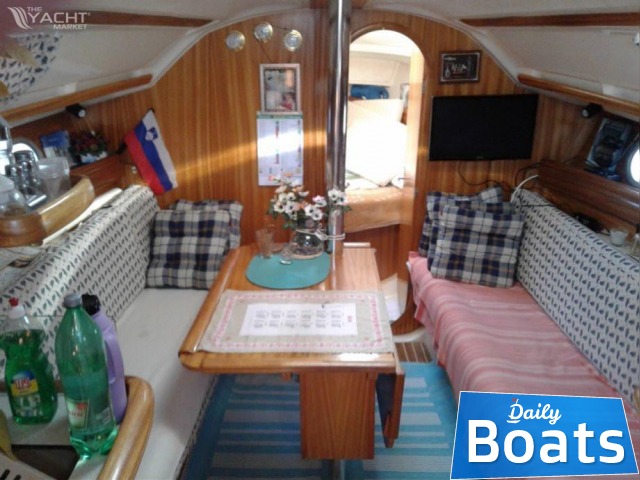 2001 Dufour Gib Sea 33 for sale. View price, photos and Buy 2001 Dufour ...