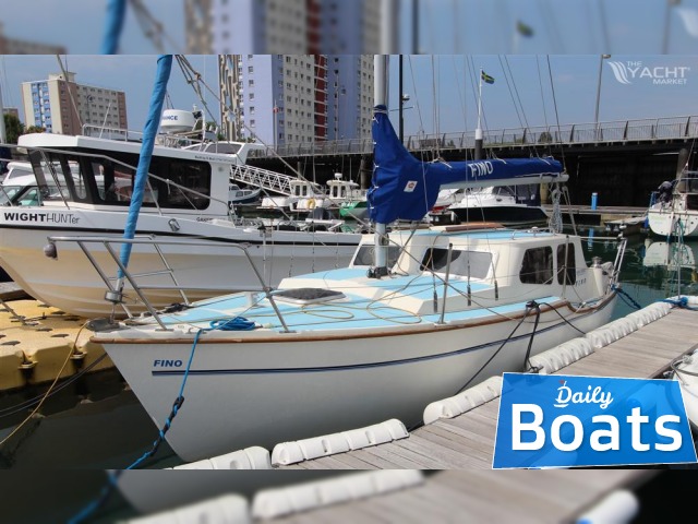 Motor sailboats Steadfast 24 for sale in Europe - Daily Boats