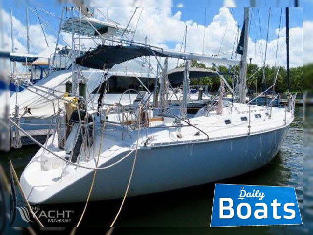 1988 Hunter Legend 40 for sale. View price, photos and Buy 1988 Hunter ...