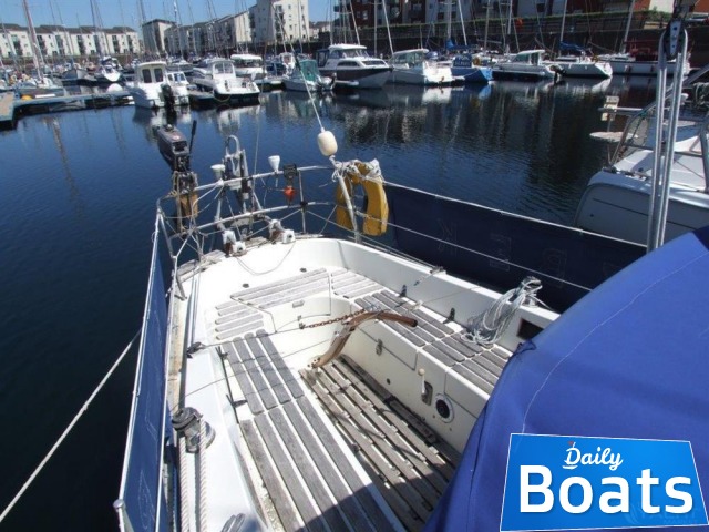 1981 Elizabethan 33 for sale. View price, photos and Buy 1981 ...