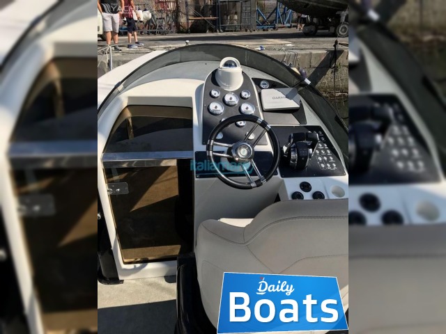 2014 Custom D-Max 35 Cabin for sale. View price, photos and Buy 2014 ...