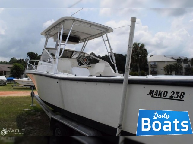 1987 Mako 258 à vendre. Voir le prix, les photos et Acheter 1987 Mako ...