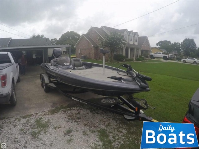 2006 Triton Tr200 for sale. View price, photos and Buy 2006 Triton ...