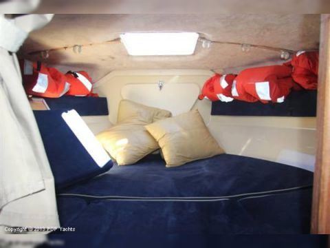 1983 Phoenix 29 Flybridge for sale. View price, photos and Buy 1983 ...