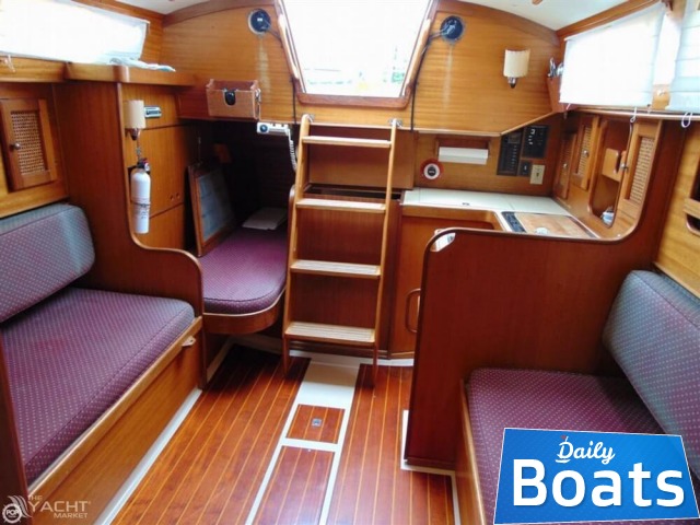 1983 Lippincott 30 for sale. View price, photos and Buy 1983 Lippincott ...