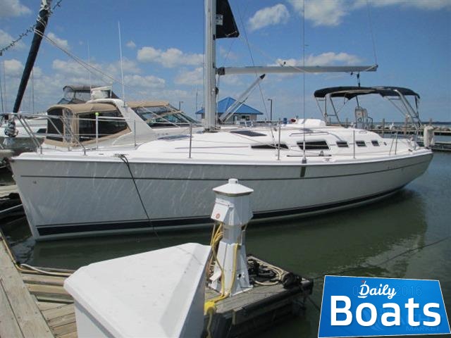 2009 Hunter Legend 38 for sale. View price, photos and Buy 2009 Hunter ...