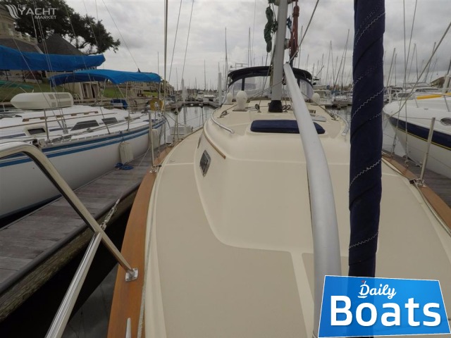 2000 Island Packet Yachts 320 for sale. View price, photos and Buy 2000 ...