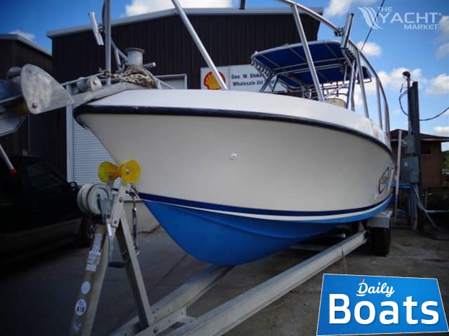 1989 Intrepid 26 Cuddy Cabin for sale. View price, photos and Buy 1989 ...