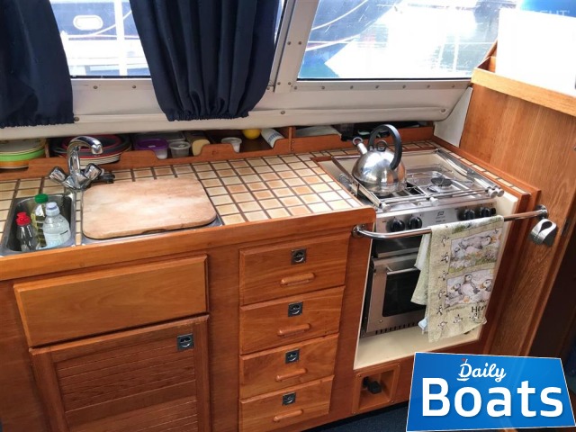 1990 Westerly Riviera 35 for sale. View price, photos and Buy 1990 ...