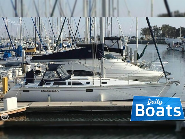 1995 Hunter 37.5 Legend for sale. View price, photos and Buy 1995 ...