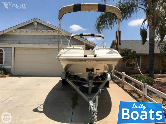 1998 Larson 213 Escape for sale. View price, photos and Buy 1998 Larson ...