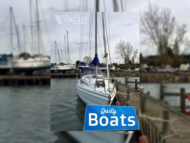 1993 Hunter Channel 32 for sale. View price, photos and Buy 1993 Hunter ...