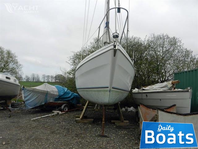 1993 Hunter Channel 32 for sale. View price, photos and Buy 1993 Hunter ...