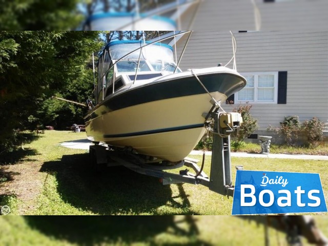 1983 Wellcraft 248 Sportsman for sale. View price, photos and Buy 1983 ...