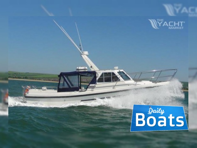 2002 Lochin 333 Sports Fisherman for sale. View price, photos and Buy ...