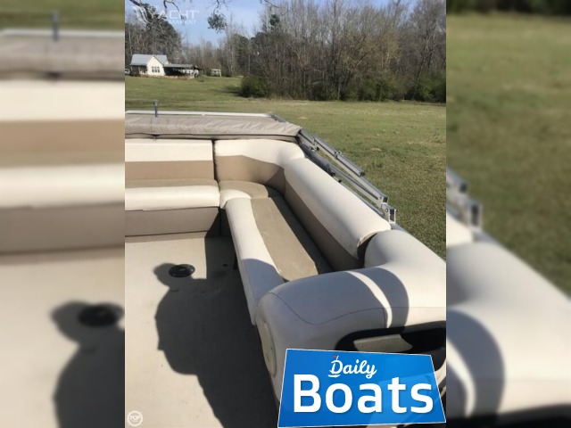 2002 Sun Tracker Regency 22 Party Barge for sale. View price, photos ...