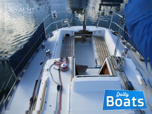 1985 Beneteau First 30E for sale. View price, photos and Buy 1985 ...