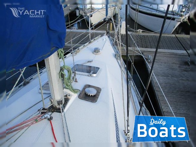 1985 Beneteau First 30E for sale. View price, photos and Buy 1985 ...