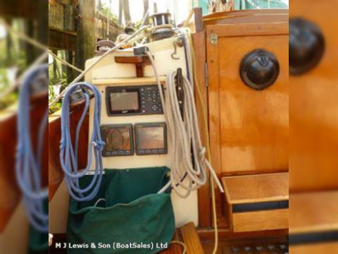 2000 Tosher Design.Gaff Cutter.19Ft Clinker Sailing B for sale. View ...