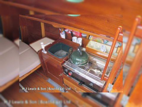 2000 Tosher Design.Gaff Cutter.19Ft Clinker Sailing B for sale. View ...