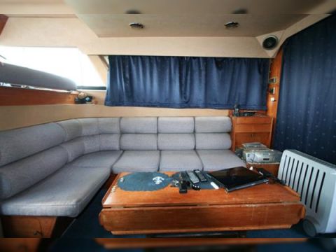 1984 Princess 412+2 for sale. View price, photos and Buy 1984 Princess ...