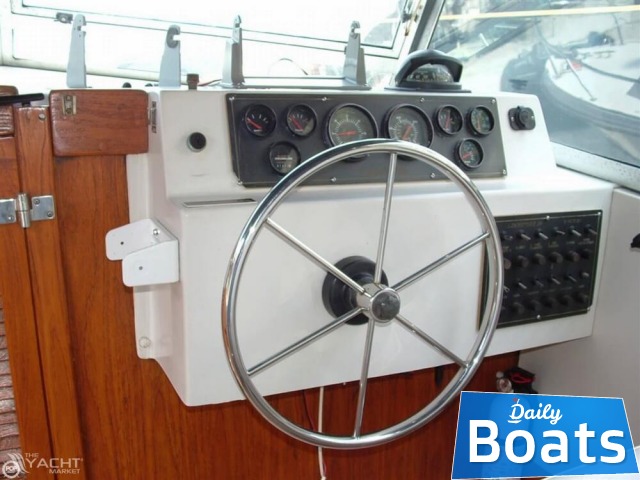 1987 Hinterhoeller 24 Limestone for sale. View price, photos and Buy ...