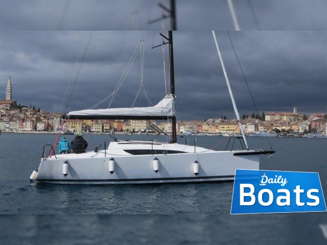 2012 Comar Comet 31 S for sale. View price, photos and Buy 2012 Comar ...