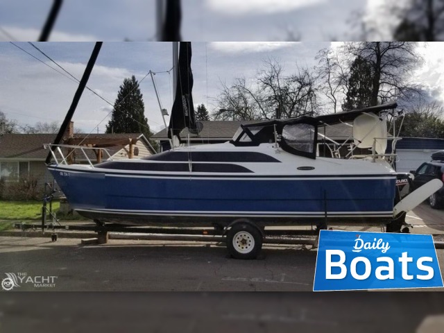 2005 MacGregor 26M for sale. View price, photos and Buy 2005 MacGregor ...