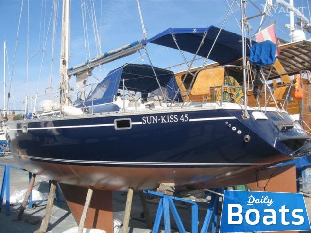 1987 Jeanneau Sunkiss 45 for sale. View price, photos and Buy 1987 ...