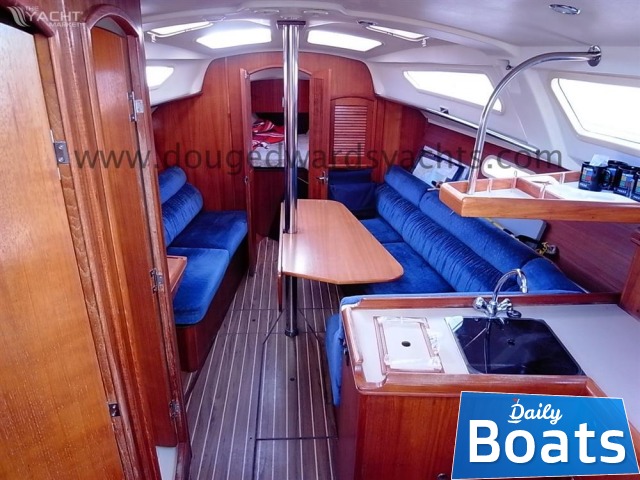 2002 Hunter Legend 326 for sale. View price, photos and Buy 2002 Hunter ...