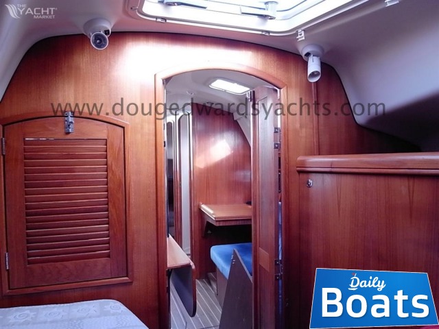 2002 Hunter Legend 326 for sale. View price, photos and Buy 2002 Hunter ...