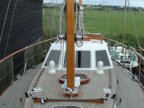 1998 Bruce Roberts 38 for sale. View price, photos and Buy 1998 Bruce ...