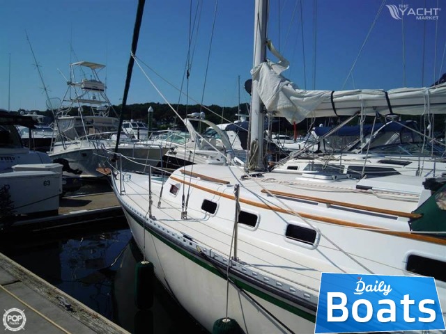 1987 Caliber 33 for sale. View price, photos and Buy 1987 Caliber 33 ...