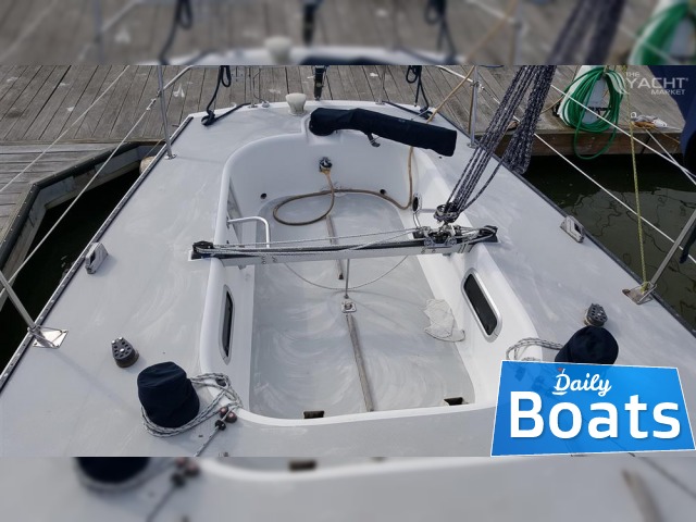 1988 J Boats J33 for sale. View price, photos and Buy 1988 J Boats J33 ...