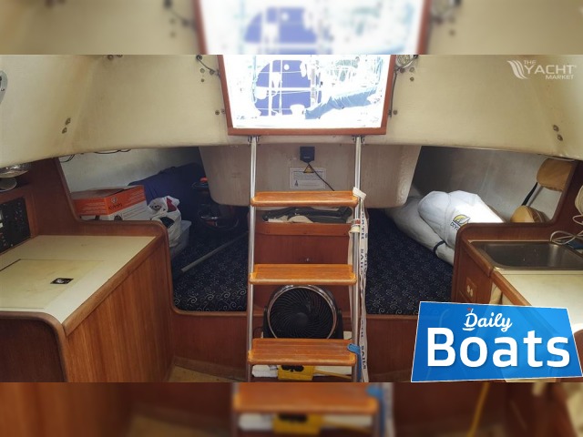 1988 J Boats J33 for sale. View price, photos and Buy 1988 J Boats J33 ...