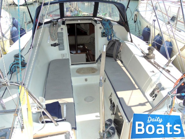 1993 Atlantic 31 à vendre. Voir le prix, les photos et Acheter 1993 ...