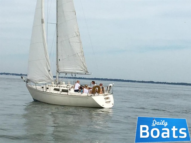 1987 Sabre 30 Mkiii for sale. View price, photos and Buy 1987 Sabre 30 ...