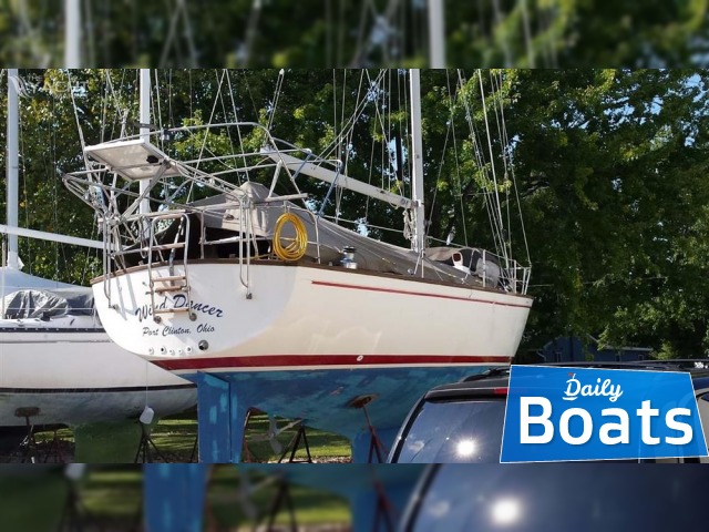 1984 Pearson 386 for sale. View price, photos and Buy 1984 Pearson 386 ...