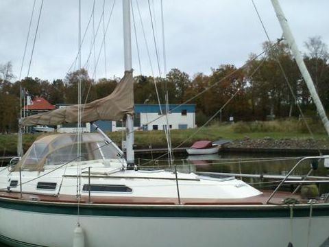 1996 Westerly Oceanquest 35 for sale. View price, photos and Buy 1996 ...