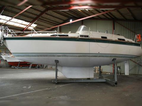 1996 Westerly Oceanquest 35 for sale. View price, photos and Buy 1996 ...