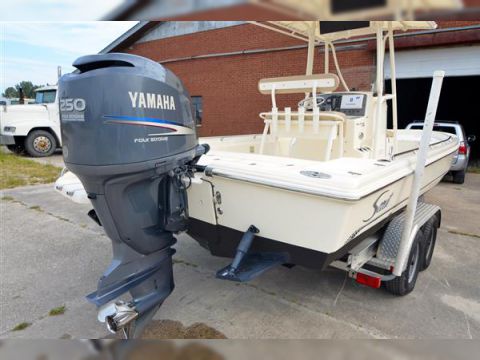 2008 Scout Boat 240 Bay for sale. View price, photos and Buy 2008 Scout ...
