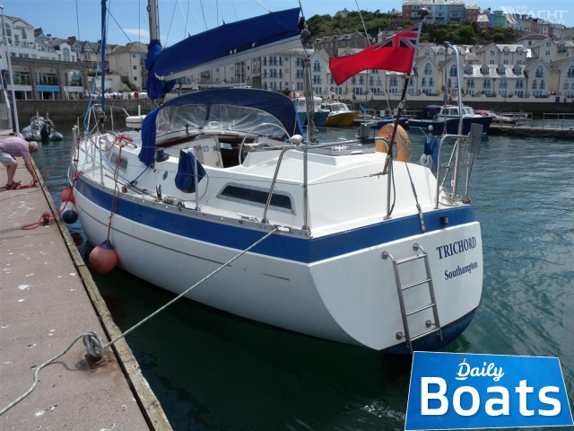 1982 Moody 333 for sale. View price, photos and Buy 1982 Moody 333 #162600