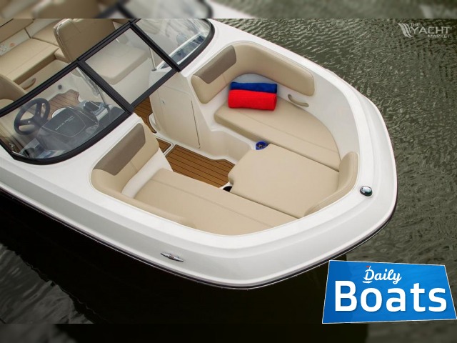 2017 Bayliner Vr5 Bowrider for sale. View price, photos and Buy 2017 ...